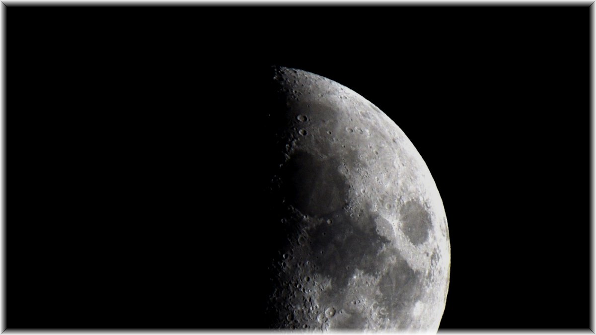 Ahlat’ta yarım ay geceyi aydınlattı - Bitlis Haber Haberleri